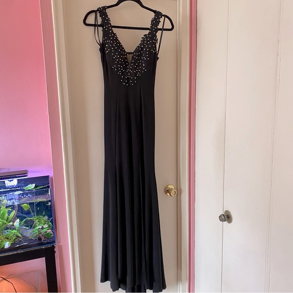 TLC | Dresses | Tlc Say Yes To The Prom Black Maxi Dress W Iridescent ...